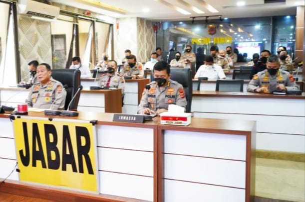 Kapolda Irjen Pol Suntana Buka Rakernis Fungsi Pamobvit Polda Jabar ...